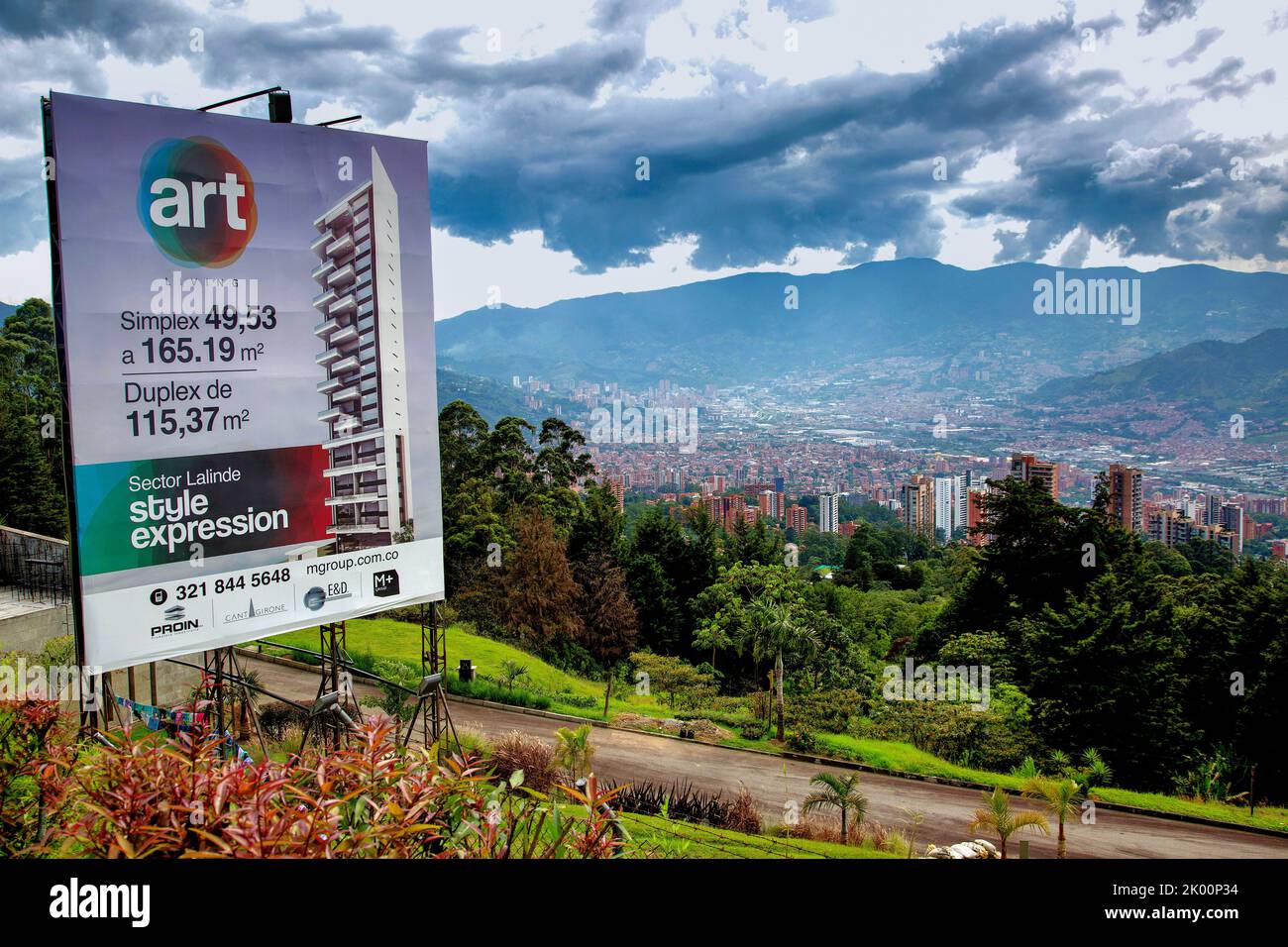 Medellin view hi-res stock photography and images - Alamy