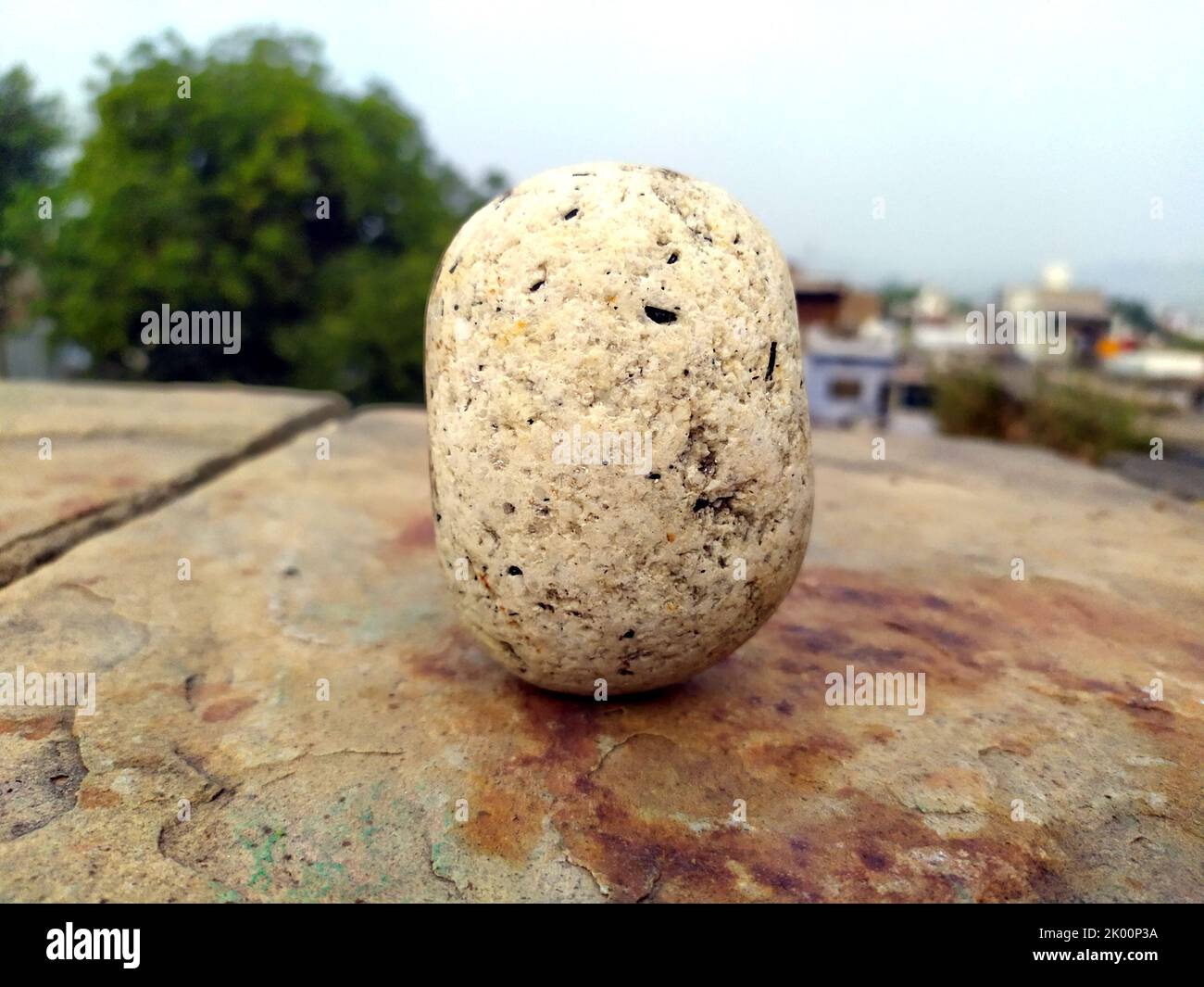 Stone put hi-res stock photography and images - Alamy