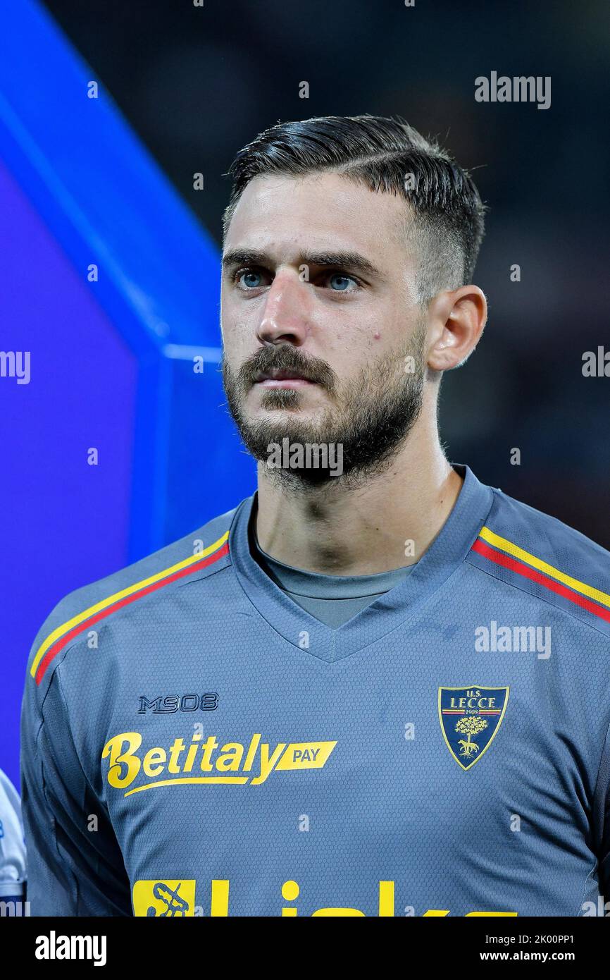 Wladimiro Falcone of US Lecce looks on during the Serie A 2022/23 match ...