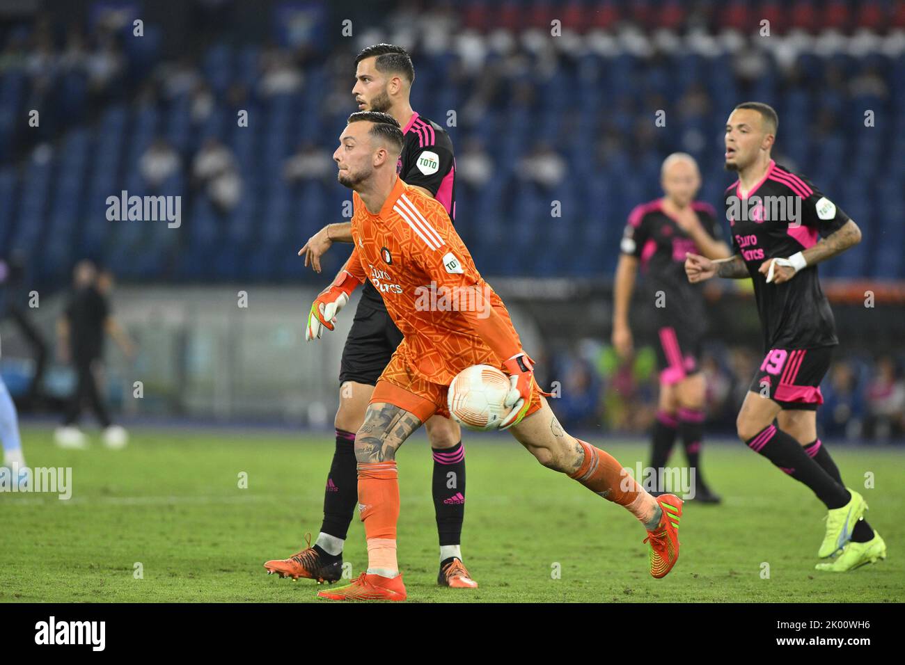 Justin Bijlow of Feyenoord during the first day of UEFA Europa League Group F match between S.S ...