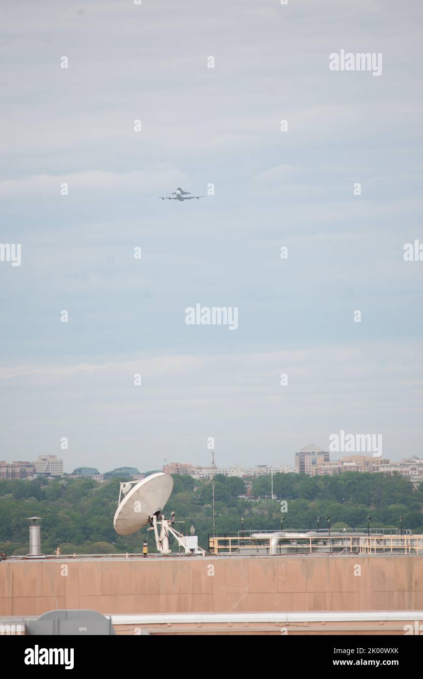 National Aeronautics and Space Administration (NASA) Space Shuttle ...