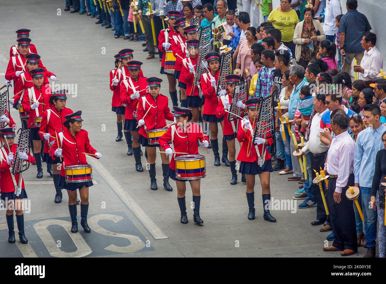 Colombia, Papayan,a week before may 1, women bring the statue of christ ...