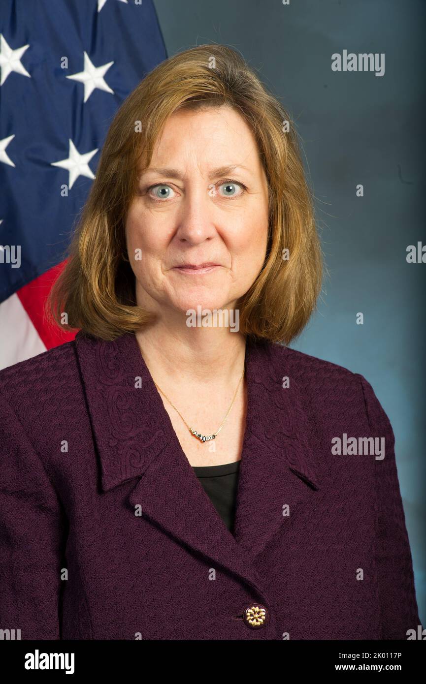 Official portrait of Jane Vincent, HUD Region III (Mid-Atlantic ...