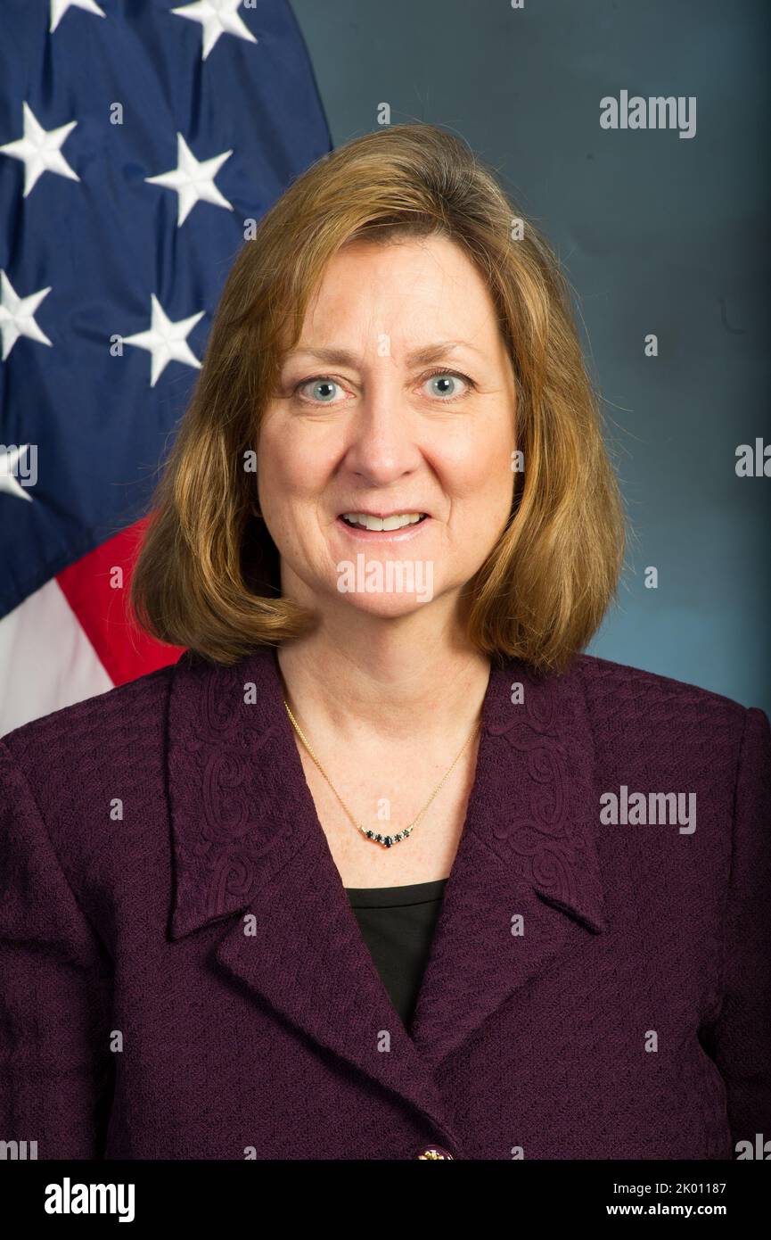 Official portrait of Jane Vincent, HUD Region III (Mid-Atlantic ...