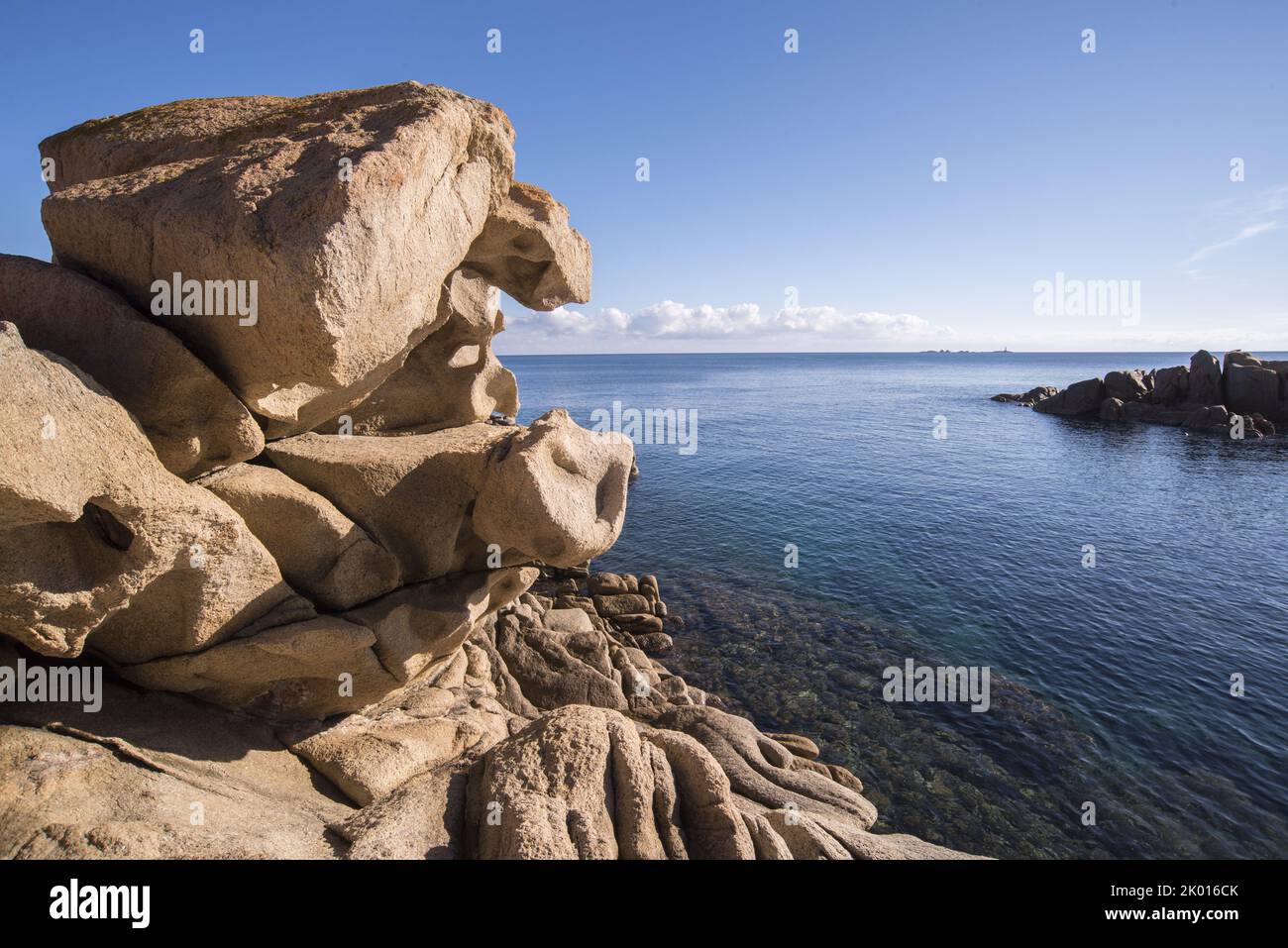 Sardegna, Caprera, rocce sul mare Stock Photo - Alamy