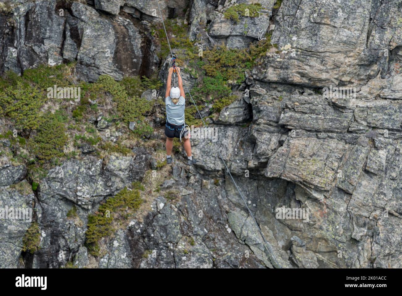 Sports cable slide hi-res stock photography and images - Alamy