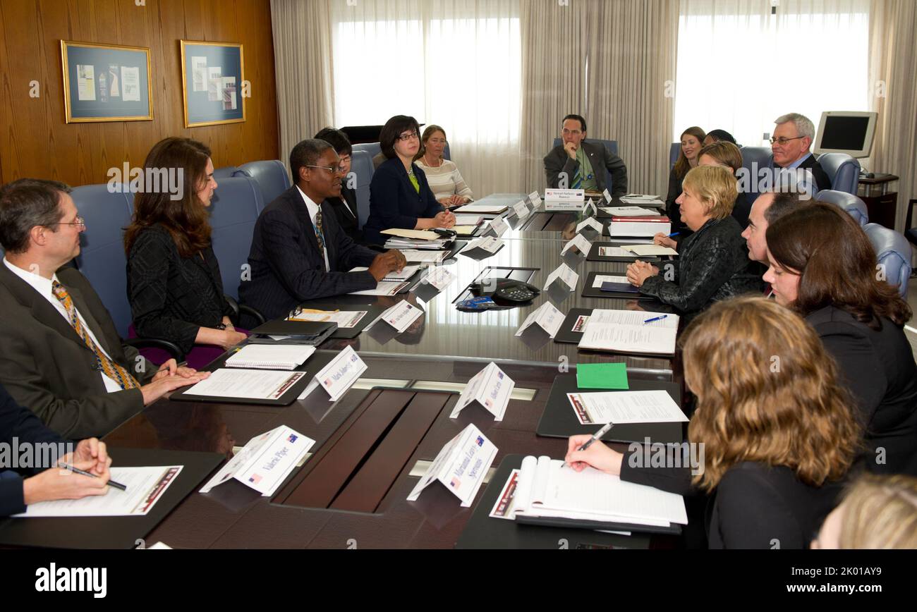 Visit to HUD headquarters by delegation from Australia Department of ...