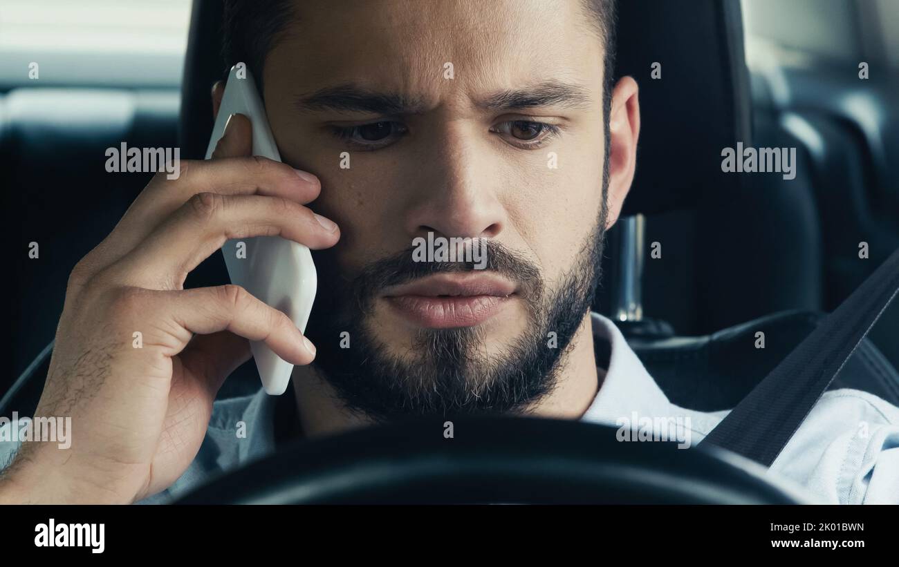 Tense conversation hi-res stock photography and images - Alamy