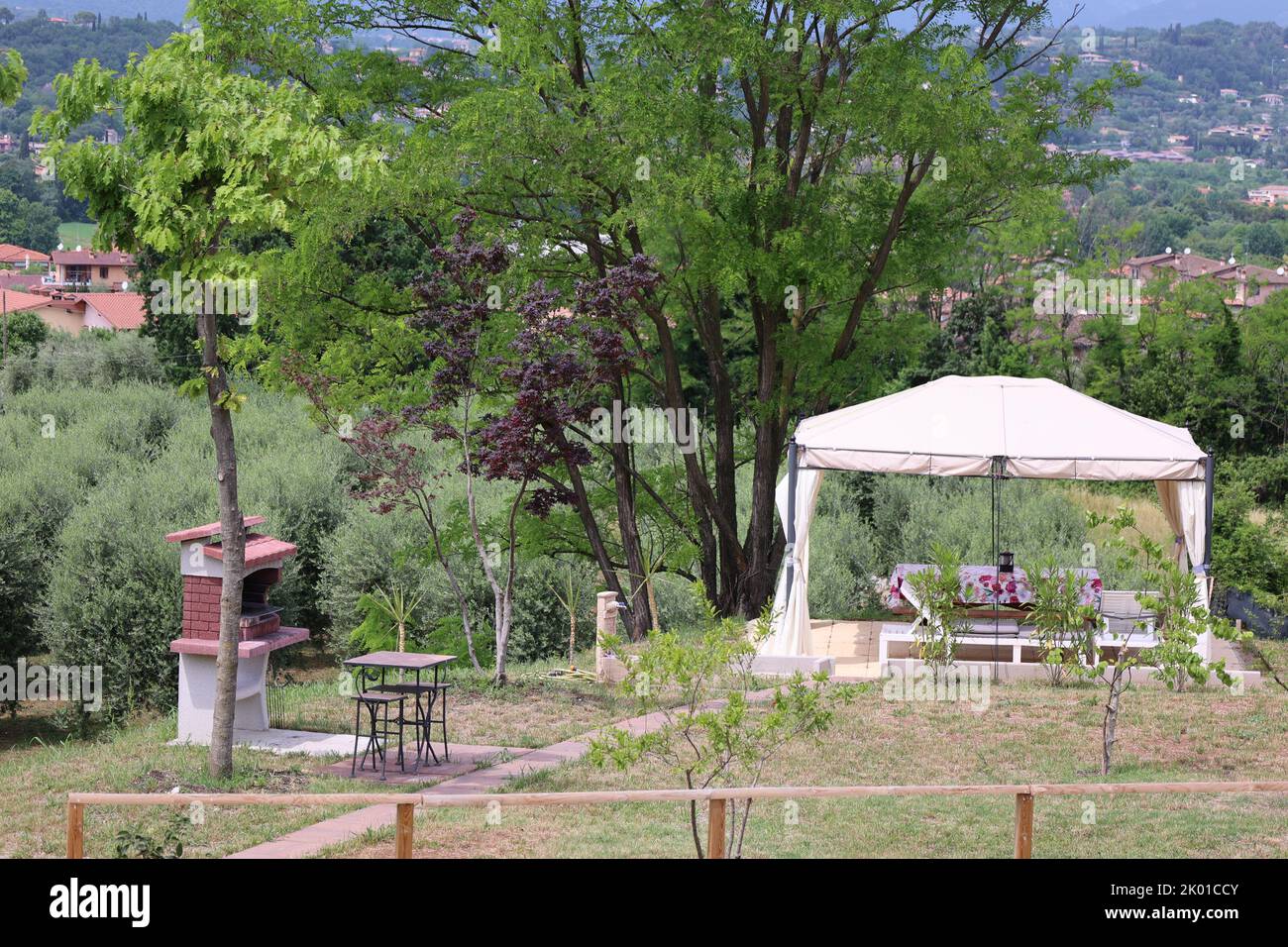 Impressionen aus Manerba del Garda am Gardasee Stock Photo - Alamy
