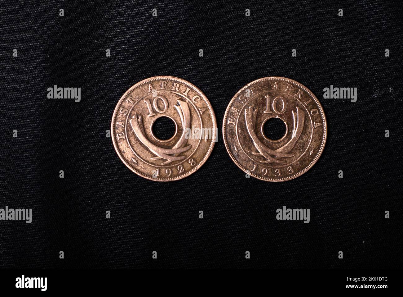 Usa colonial coins hi-res stock photography and images - Alamy