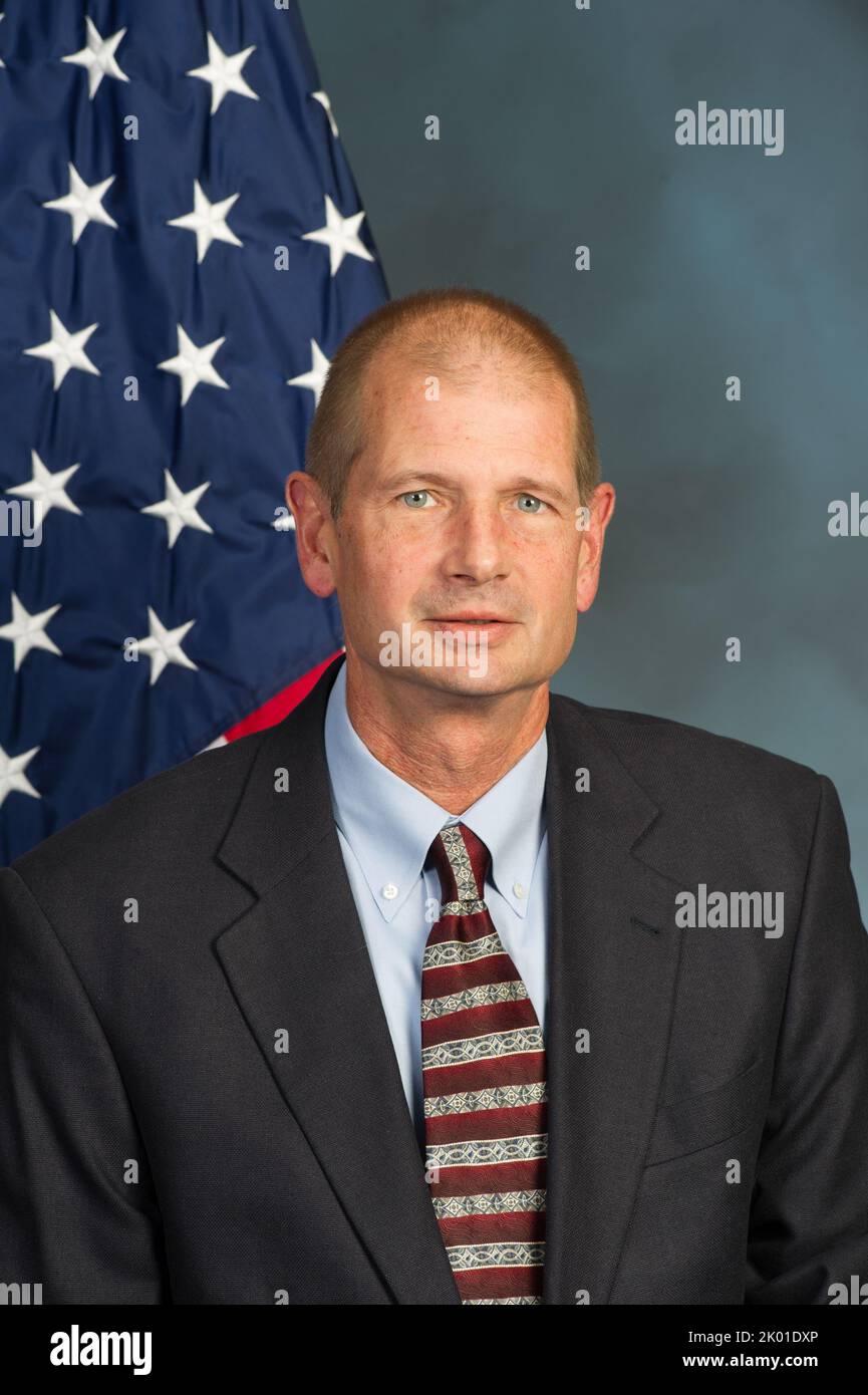 Official portrait of Charles Mace, Director, Space and Assets ...