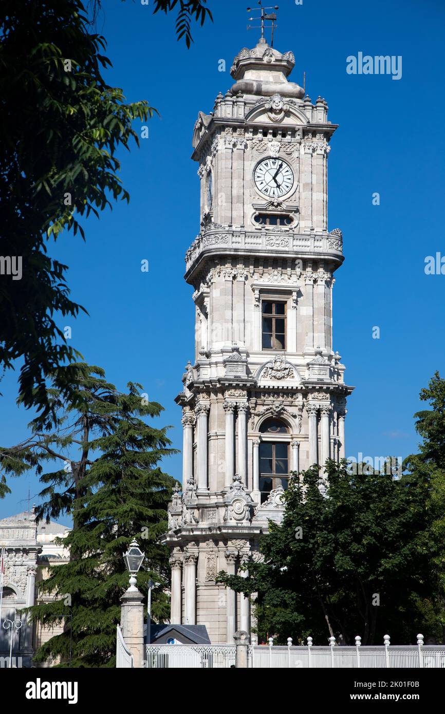 Clock tower dolmabahce palace hi-res stock photography and images - Alamy