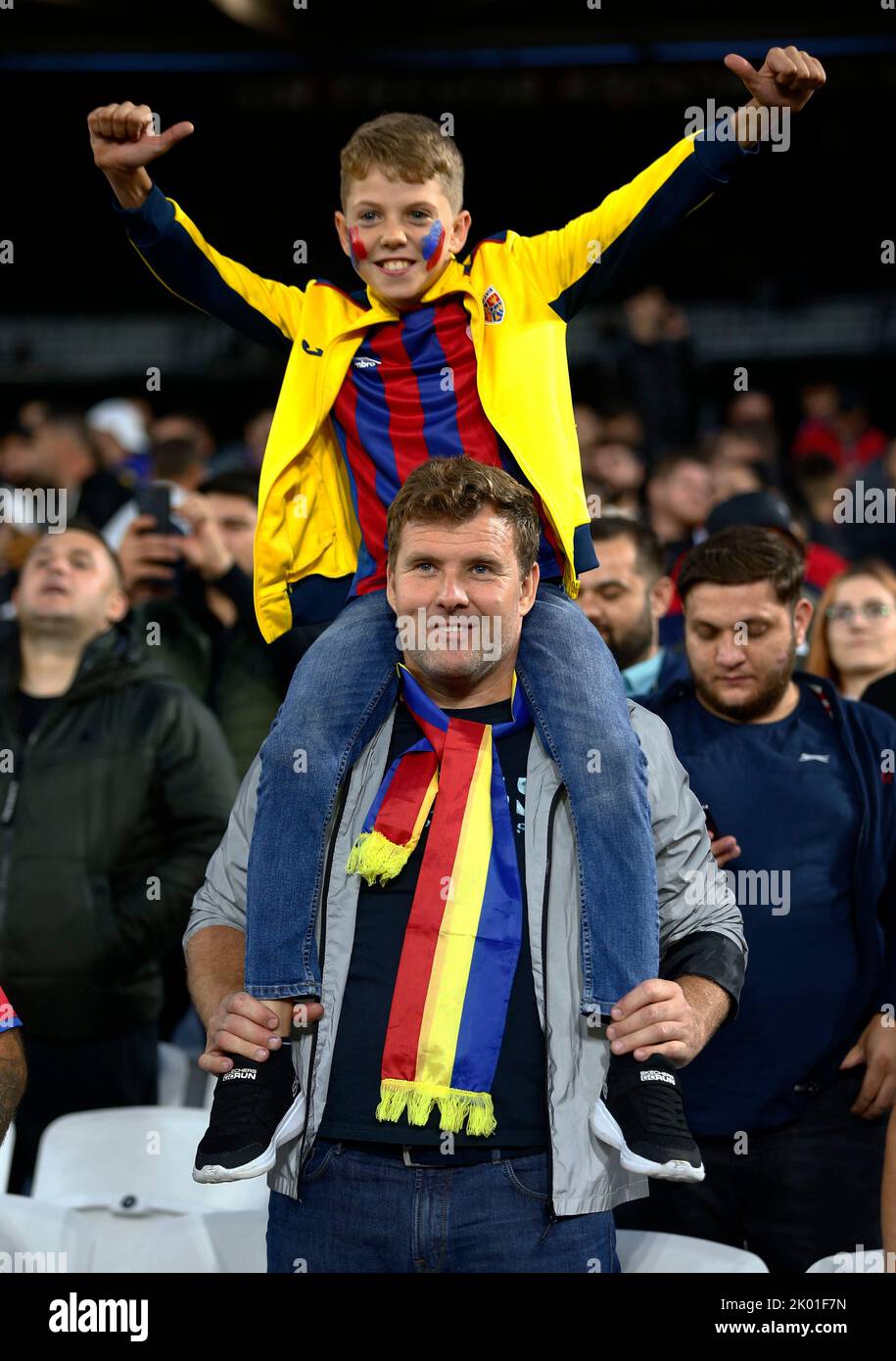 Fotbal club fcsb at london stadium hi-res stock photography and images ...