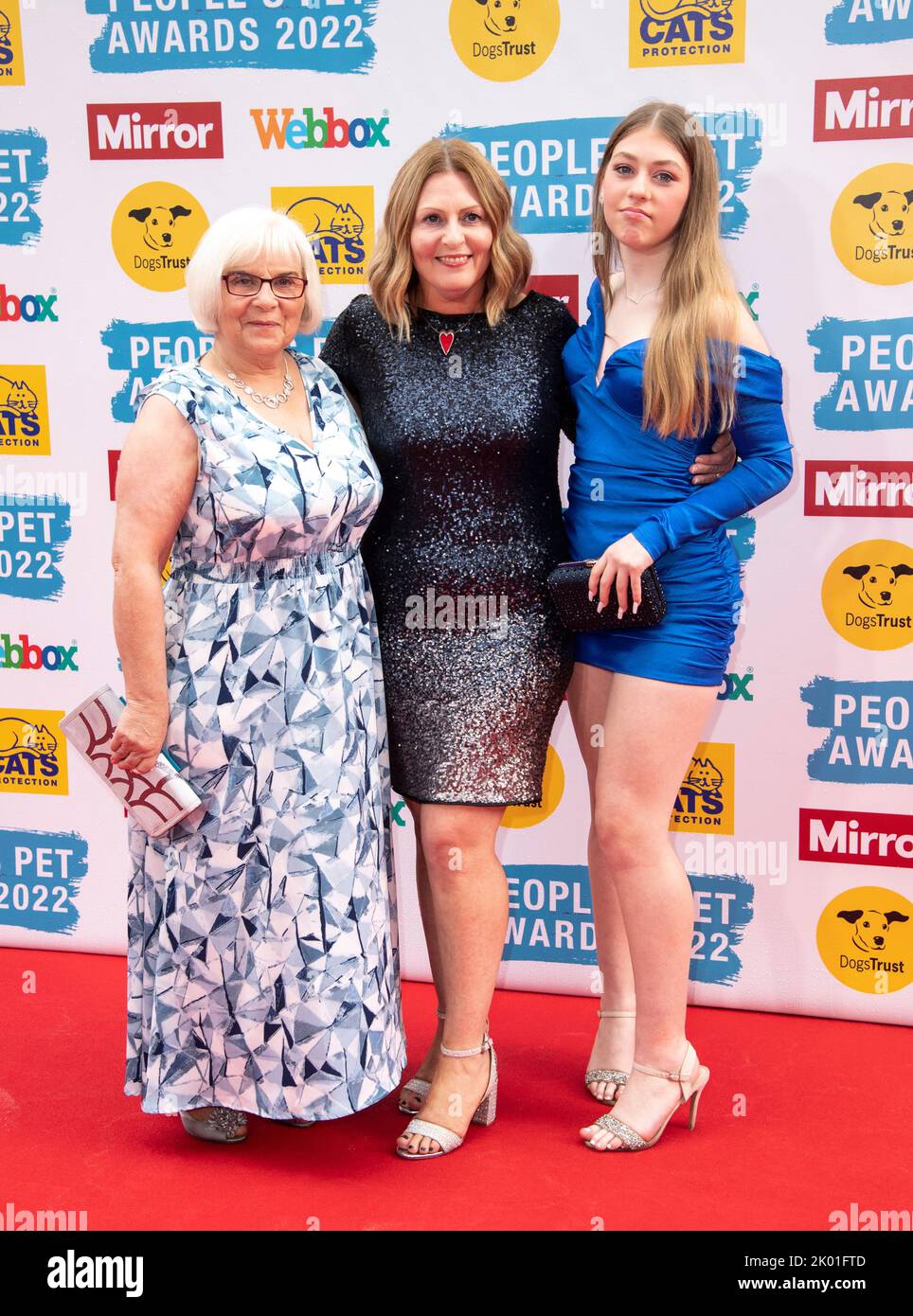 London, UK. 08th Sep, 2022. Jude McCourt and Family attend the ‘Mirror ...