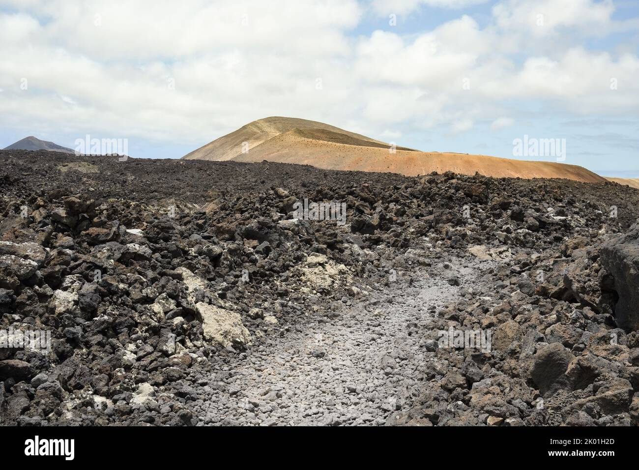 Caldera blanca volcano hi-res stock photography and images - Alamy