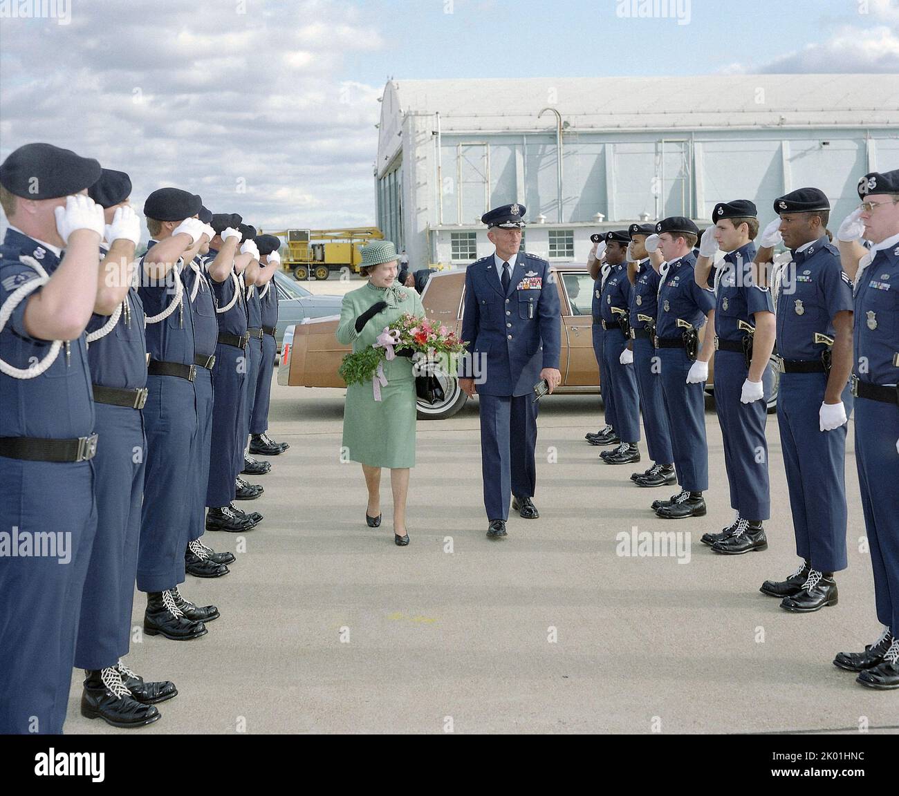 General bennie l davis hi-res stock photography and images - Alamy