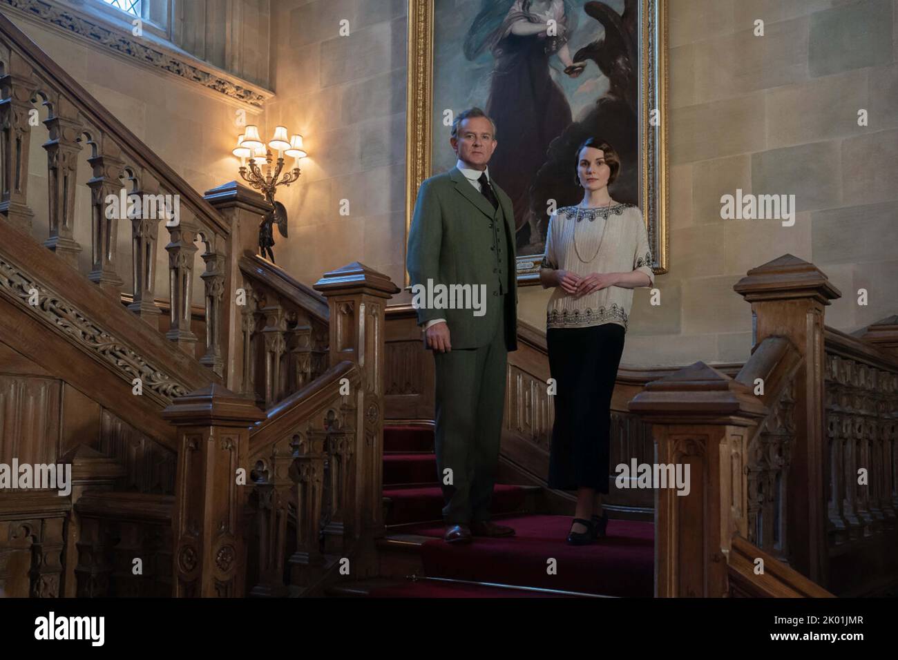 DOWNTON ABBEY: A NEW ERA (2022) HUGH BONNEVILLE MICHELLE DOCKERY SIMON ...