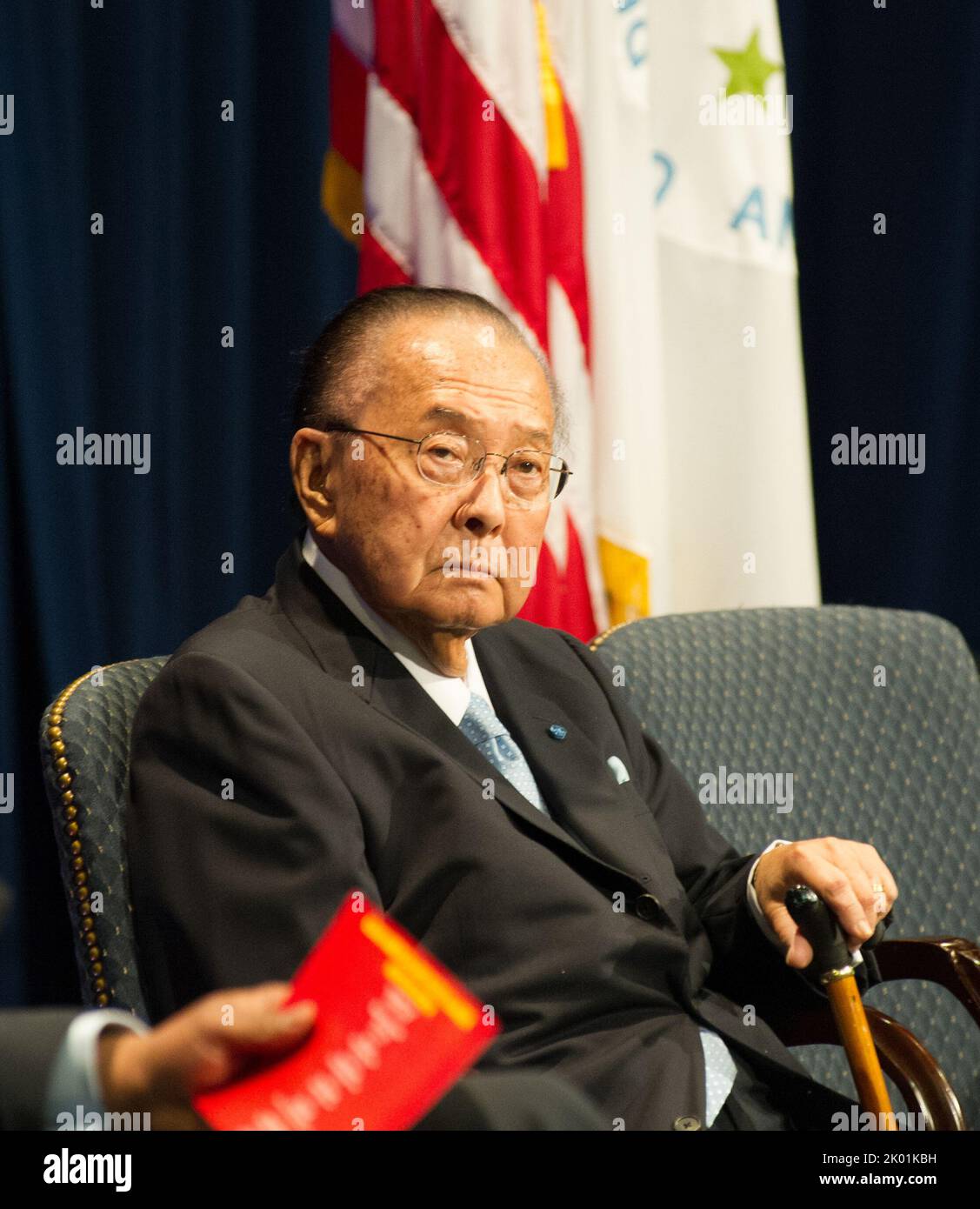 Senator dan inouyie hi-res stock photography and images - Alamy