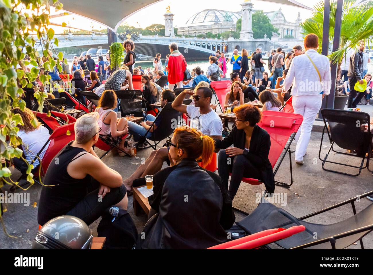 Paris, France, Large Crowd Young People, Sitting around Tables ...