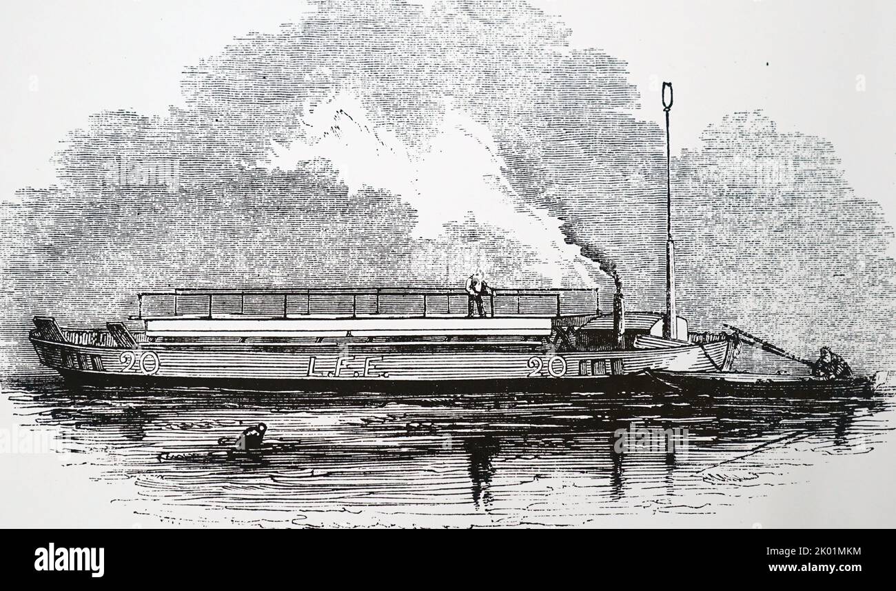 Floating fire engine used on the Thames Stock Photo - Alamy