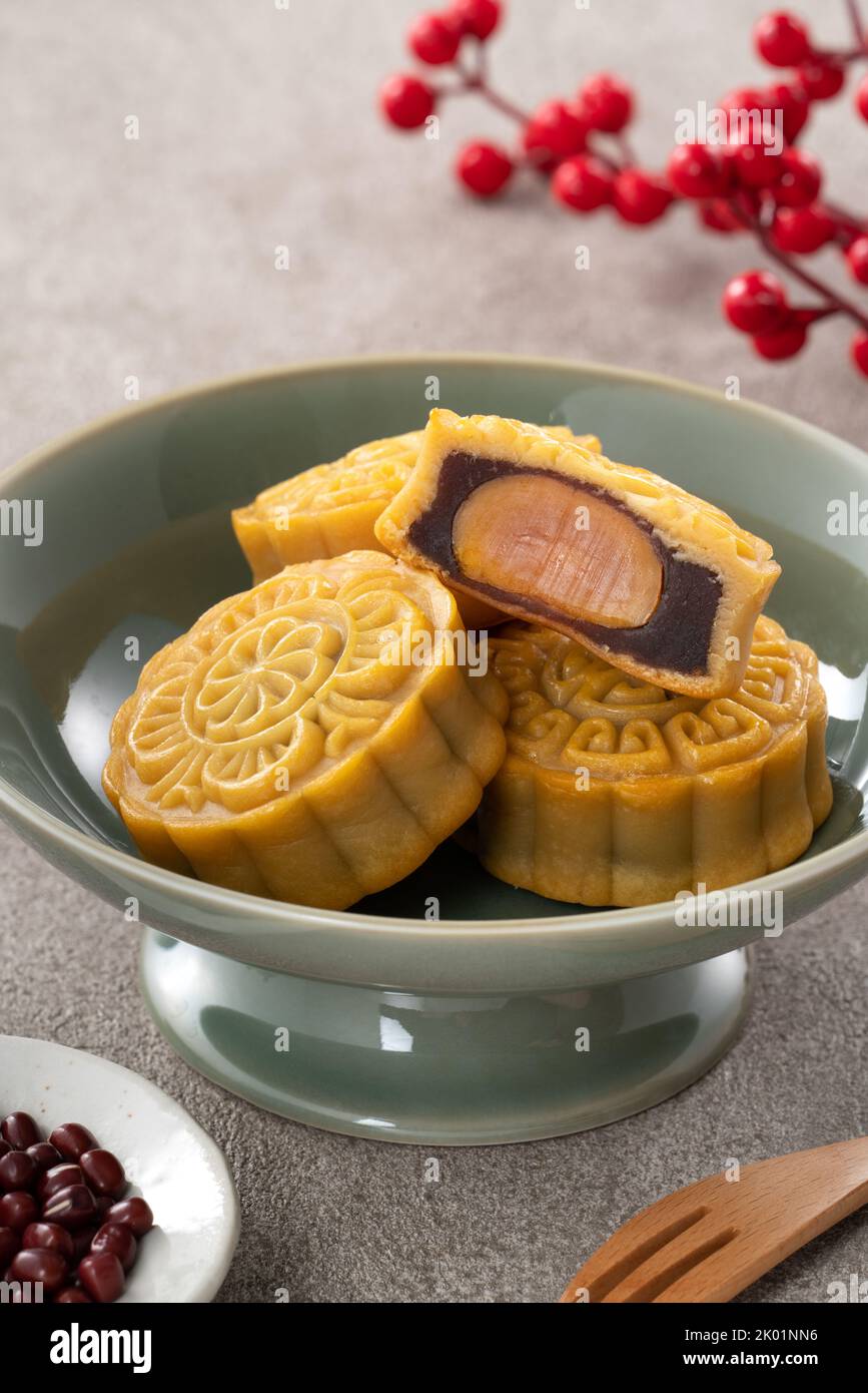 Delicious Cantonese moon cake for Mid-Autumn Festival food mooncake on ...