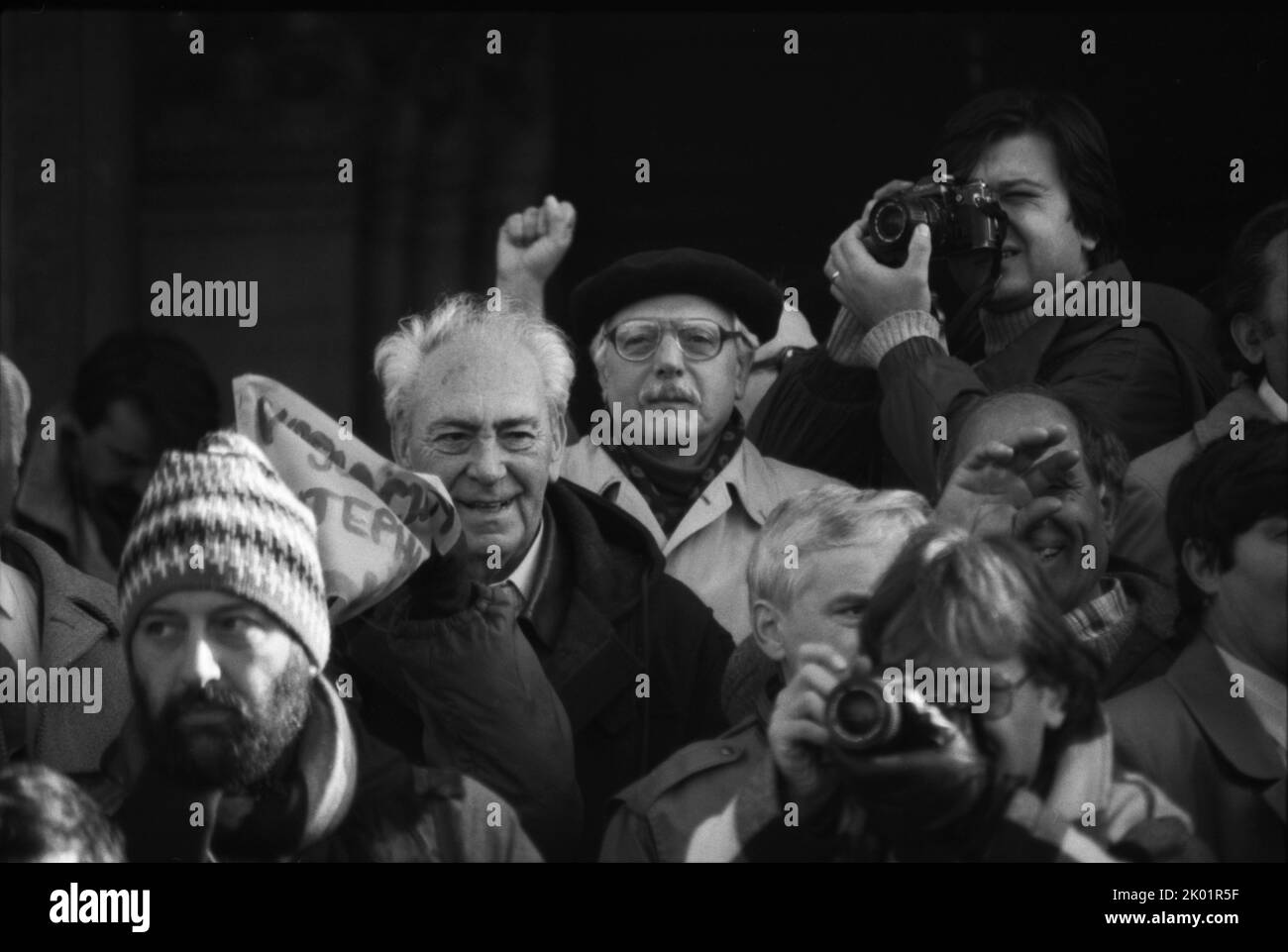 1989 11 18 Black and White Stock Photos & Images - Alamy