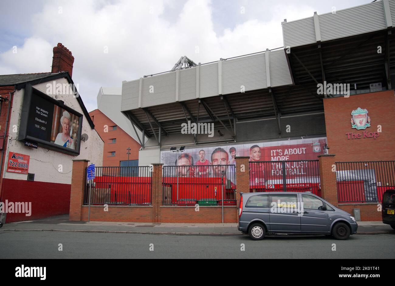 Liverpool fc 2022 premier league hi-res stock photography and images ...