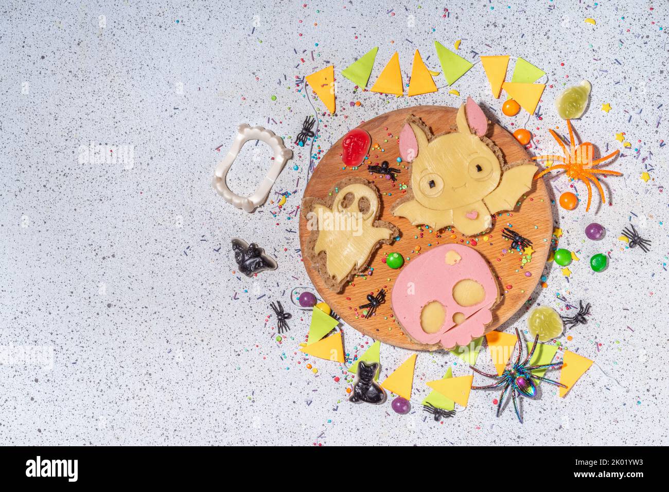 Funny halloween sandwiches. Set of various decorated symbols sandwich ...