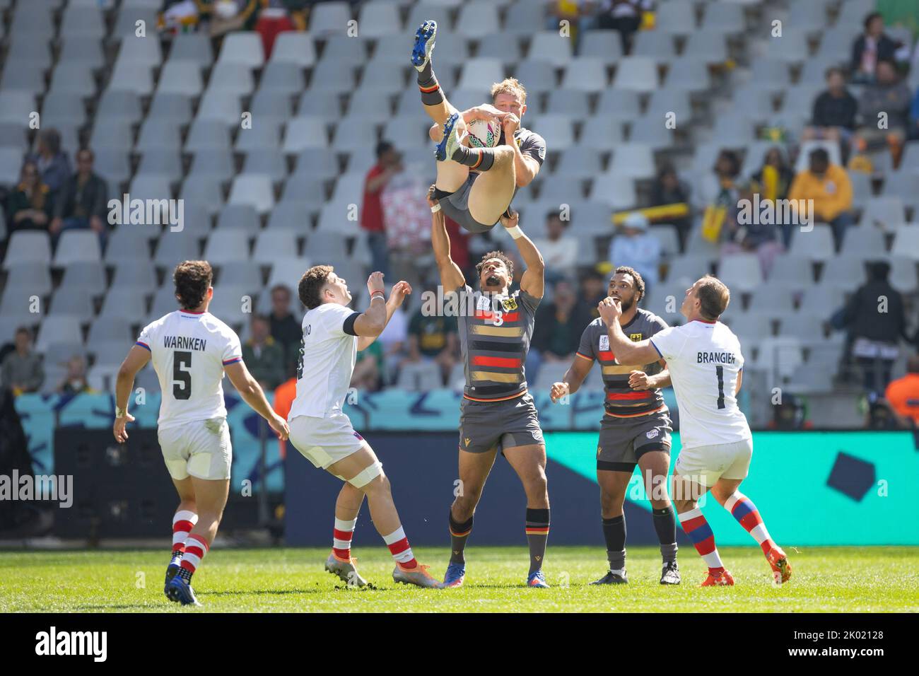 Cape town sevens world cup 2022 hi-res stock photography and images - Alamy