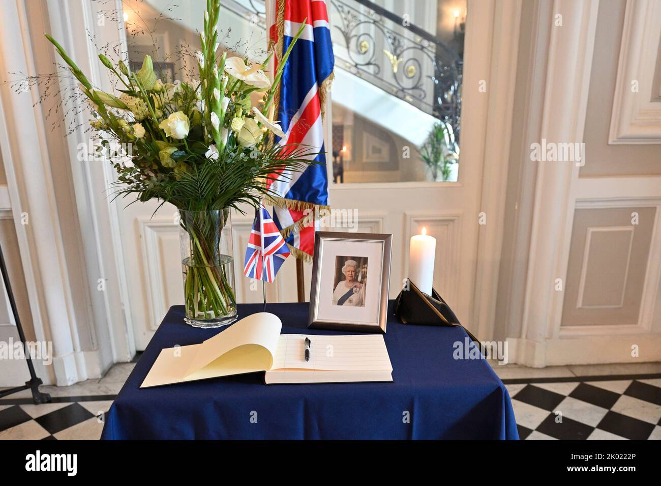 Vienna, Austria. 09th Sep, 2022. Mourning after the death of Queen ...
