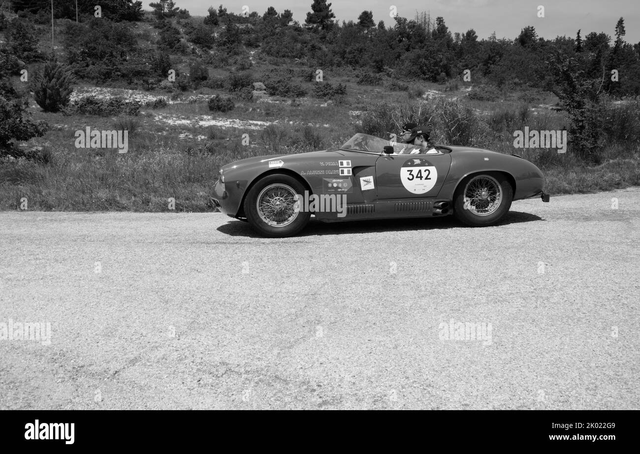 Driving classic alfa romeo spider Black and White Stock Photos & Images ...