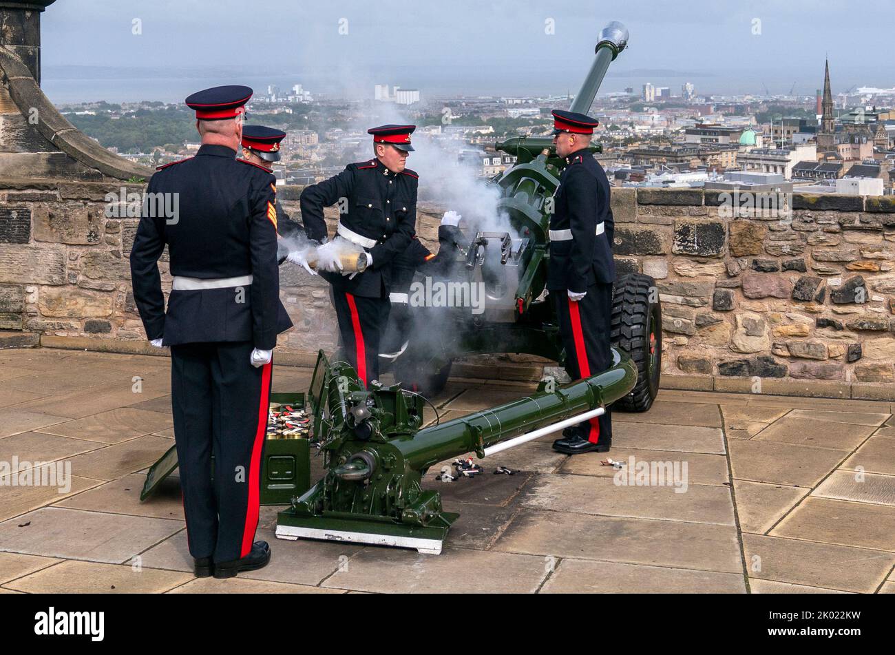 Members of 105 Regiment Royal Artillery, Army Reserves, during the Gun ...