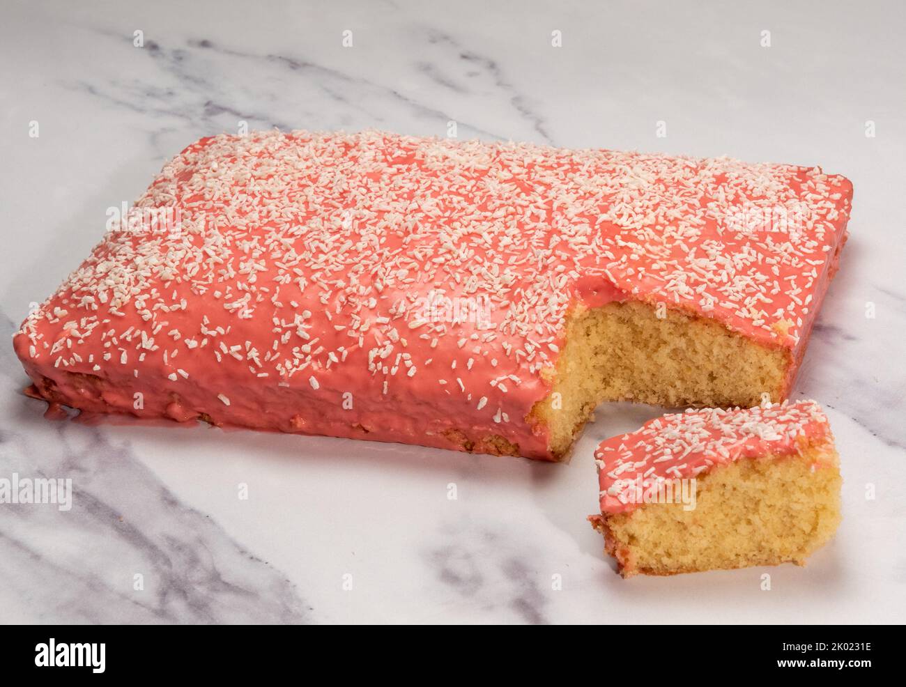 Tottenham cake hi-res stock photography and images - Alamy