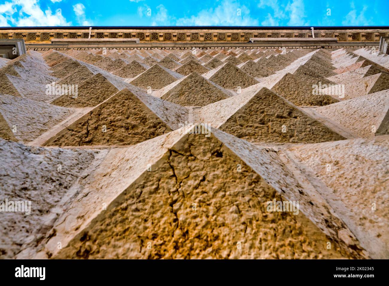 Detail of the "bugnato" of the Palazzo dei Diamanti, Ferrara, Italy ...