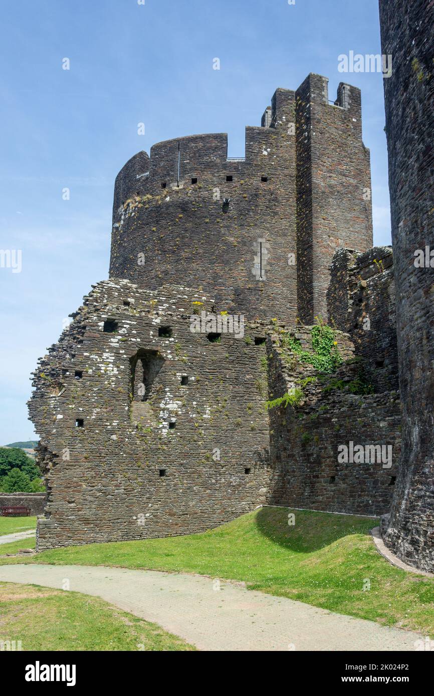 Walls and tower of caerphilly castle ancient path fortification hi-res ...
