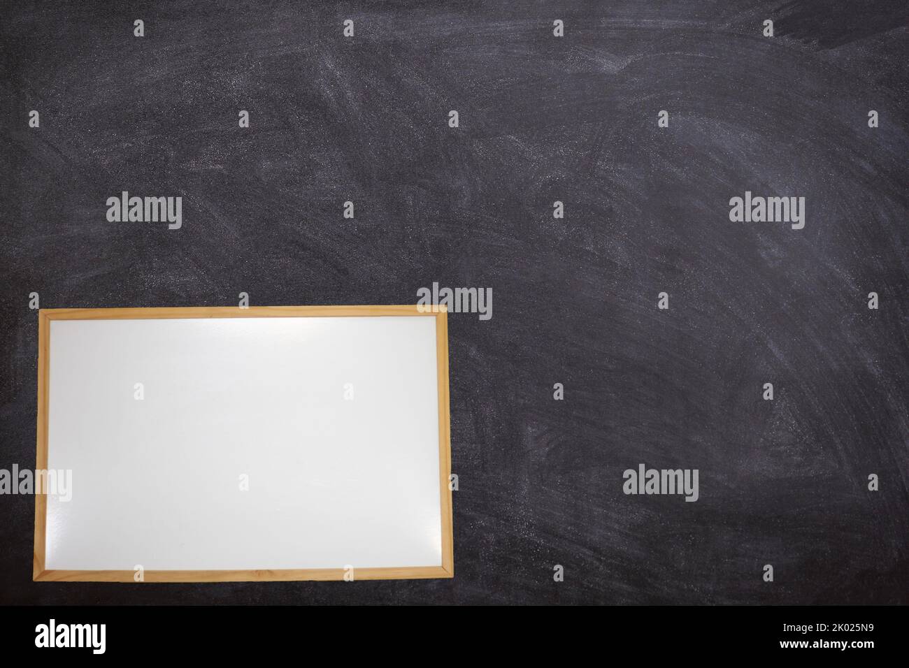 Realistic blackboard for school with black chalkboard background from ...
