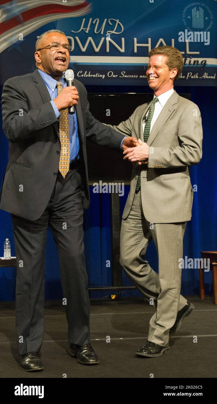 Town Hall ceremony, with Secretary Shaun Donovan and Deputy Secretary ...