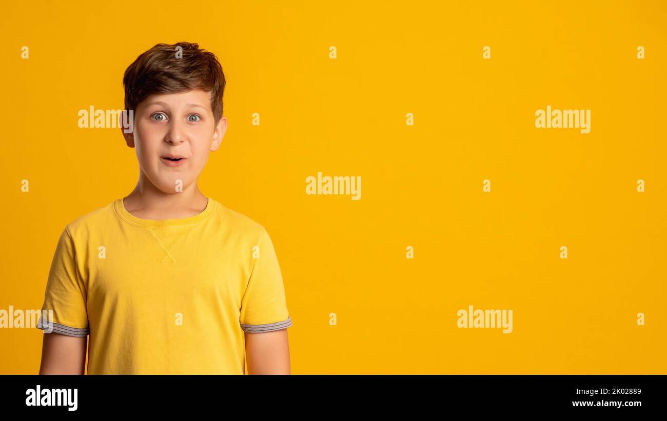 excited kid special offer wow reaction amazed boy Stock Photo - Alamy