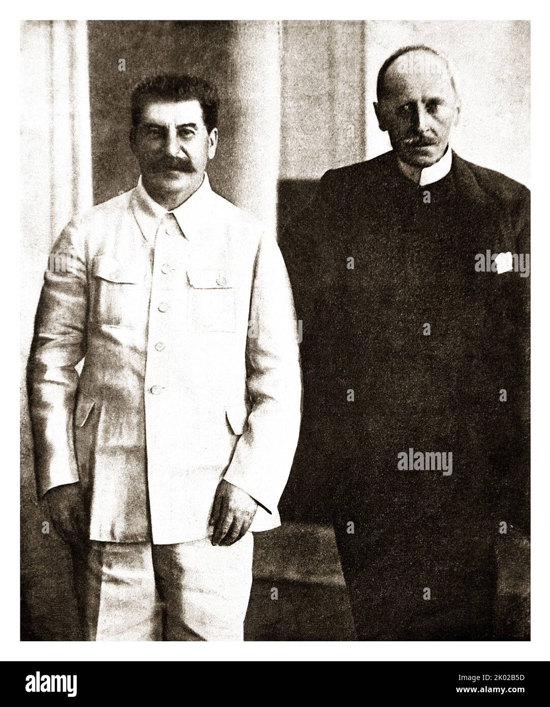 Laureate of the stalin prize hi-res stock photography and images - Alamy