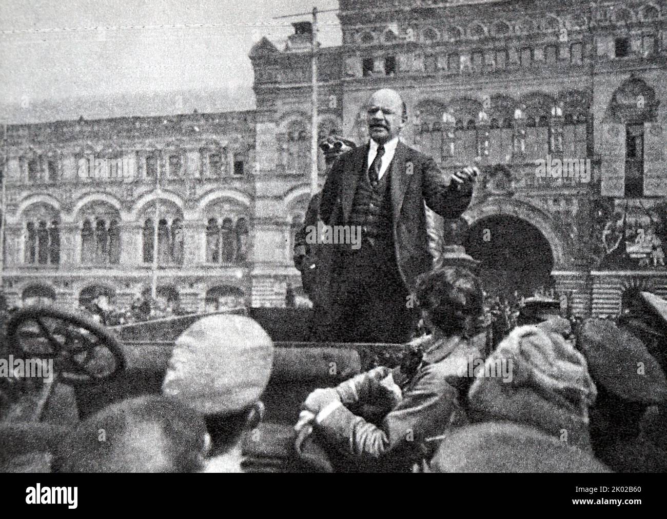 Vladimir Lenin on Red Square, making a speech from a car in front of ...