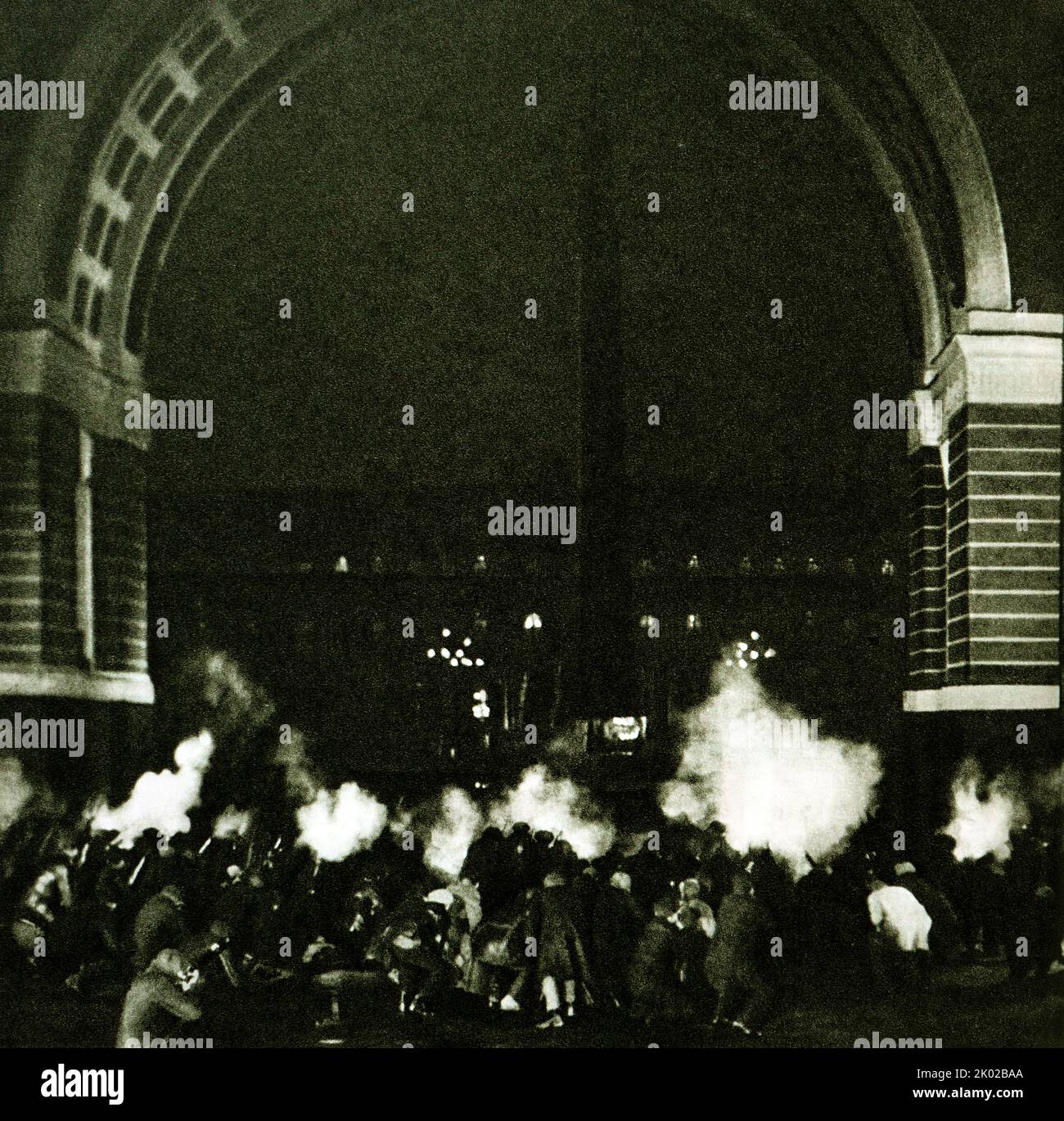 Storming winter palace october 1917 hi-res stock photography and images ...