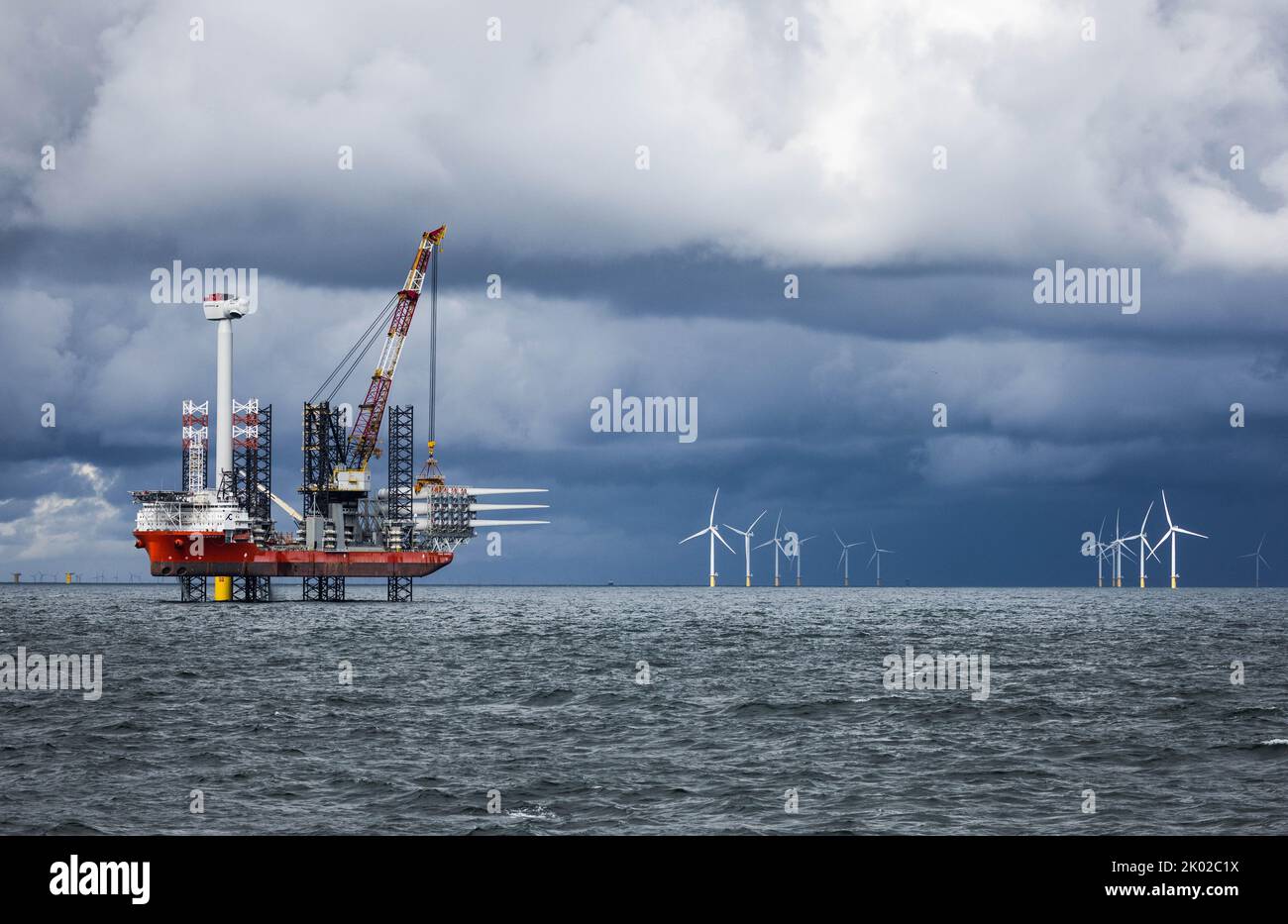 2022-09-09 15:47:38 NOORDZEE - Windmills of the Hollandse Kust Zuid ...