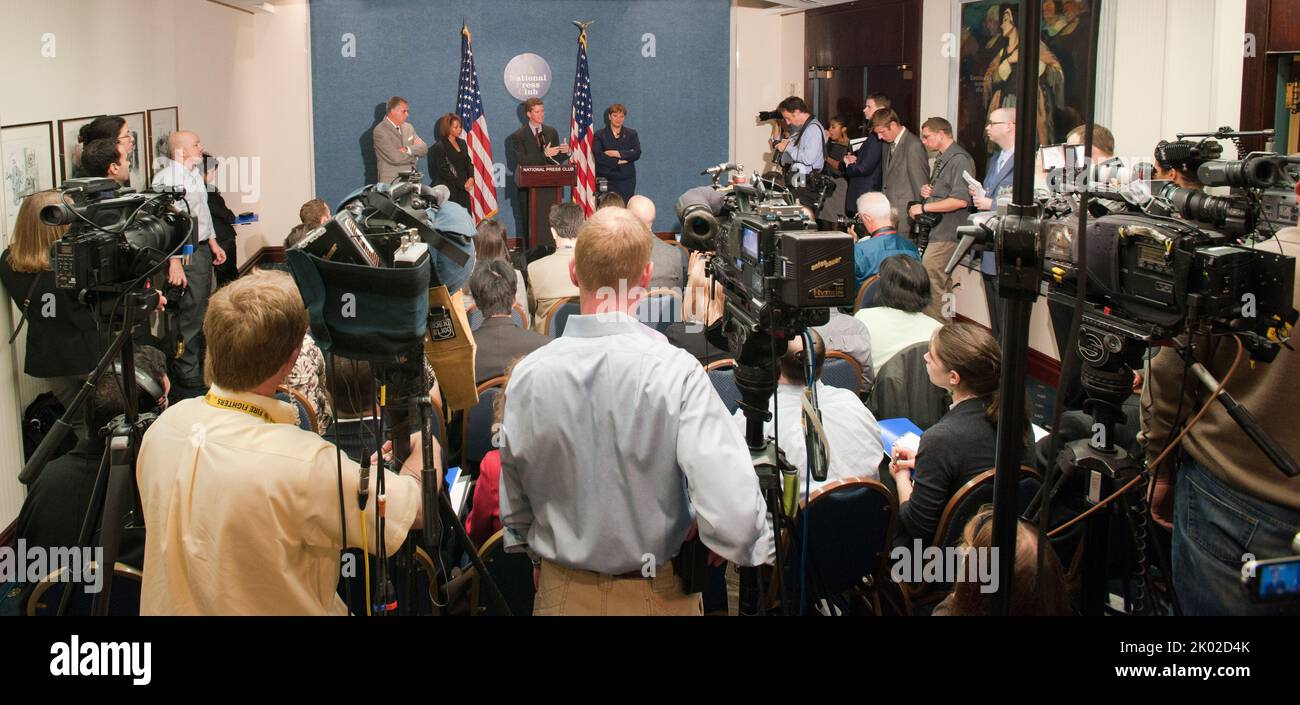 Press conference, at Washington, D.C.'s National Press Club, led by ...