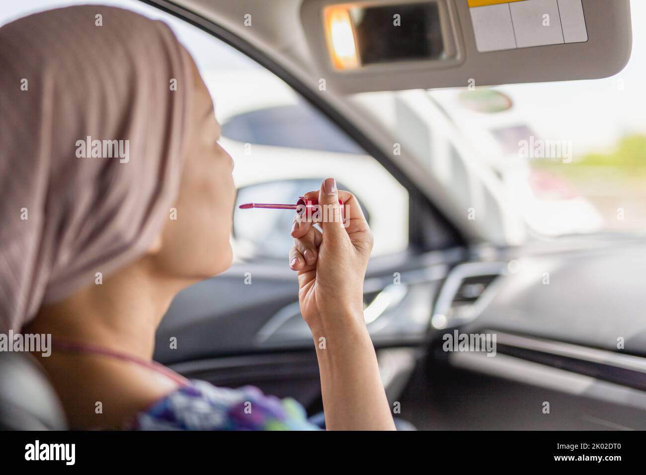 Girl painting lips lipstick hi-res stock photography and images - Alamy