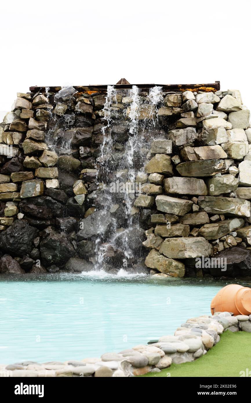 Water flows over stones pool hi-res stock photography and images - Alamy