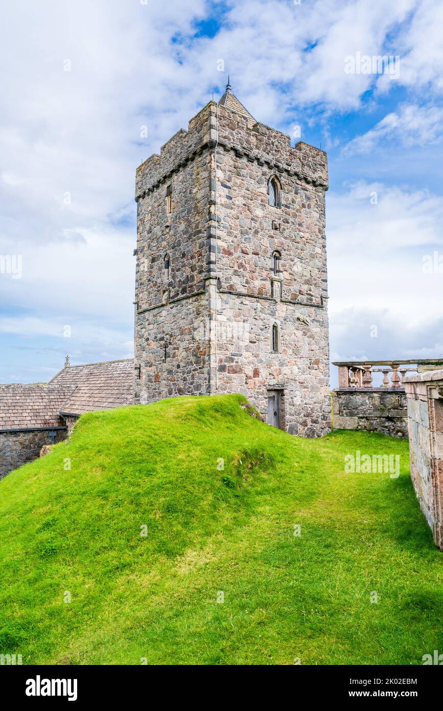 St Clement's Church (also known as Eaglais Roghadail or Rodal Church ...