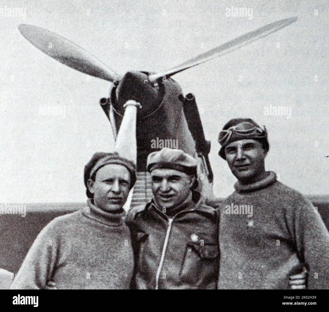 June 18, 1937 launched the world's first non-stop flight Moscow - North Pole - Vancouver ...