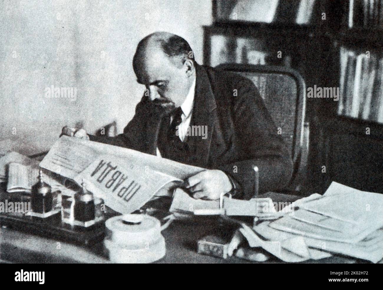Kremlin propaganda hi-res stock photography and images - Alamy