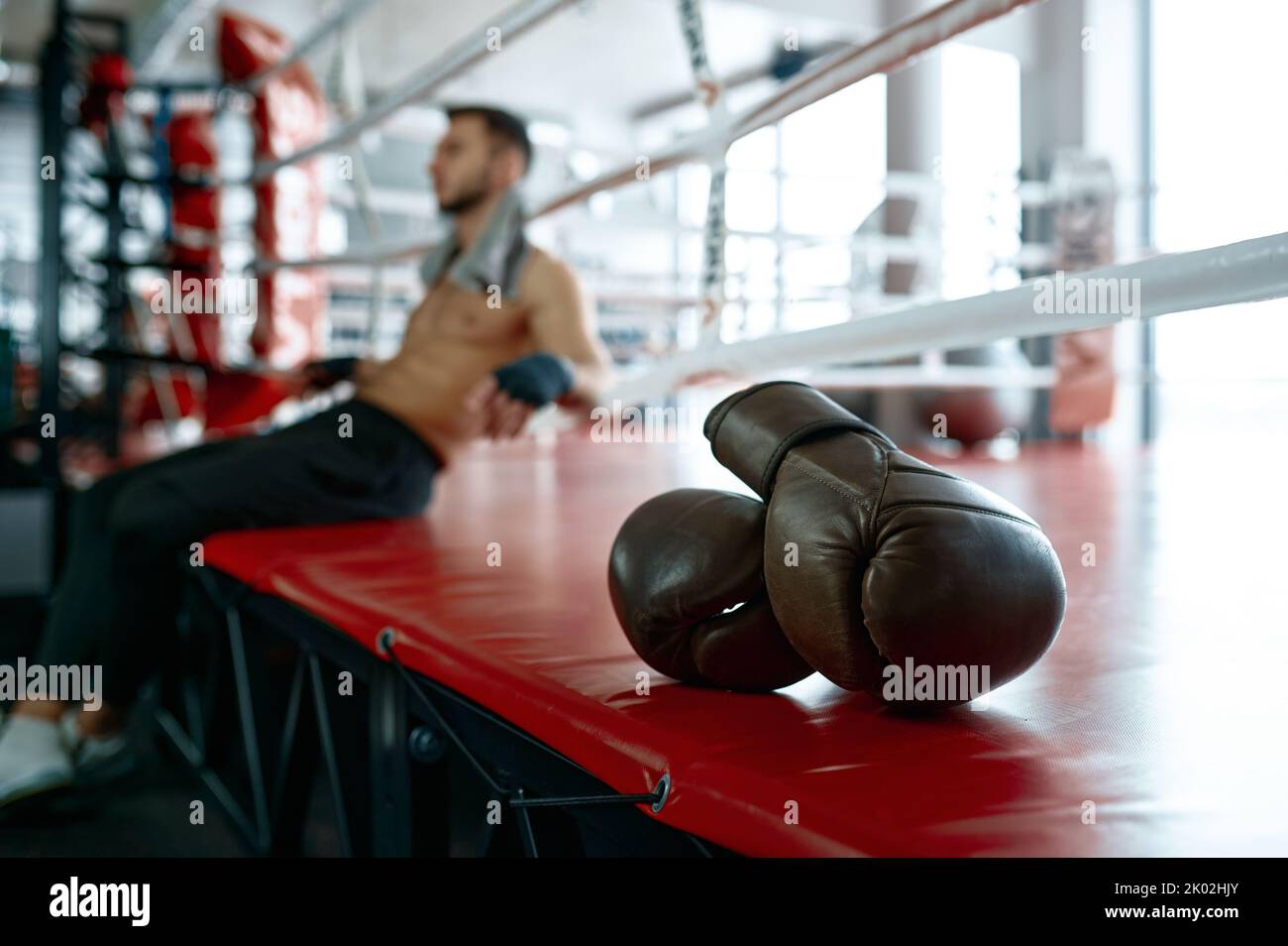 Boxing ring mat hi-res stock photography and images - Alamy