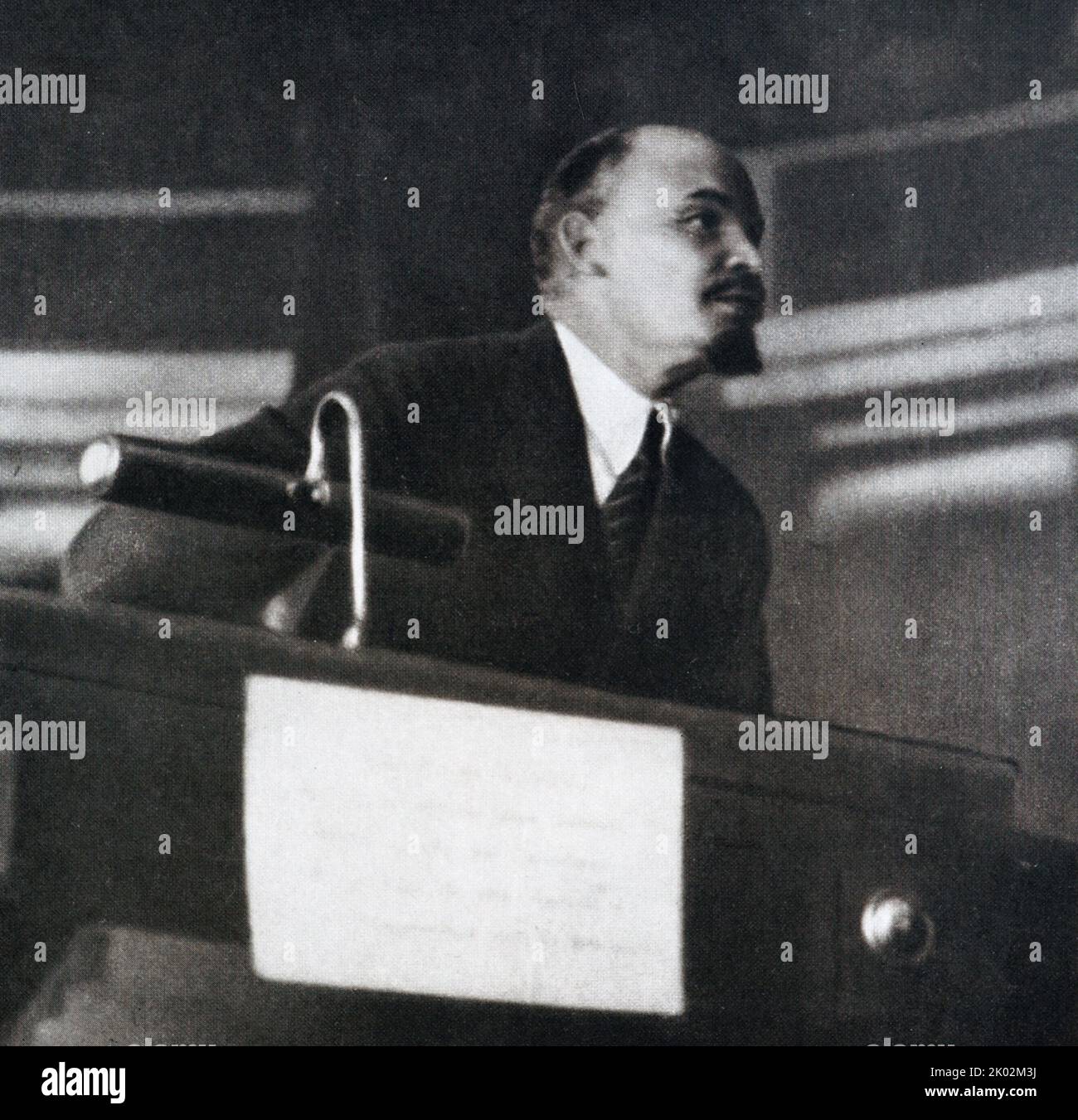 Vladimir ilyich ulyanov 1870 1924 hi-res stock photography and images ...